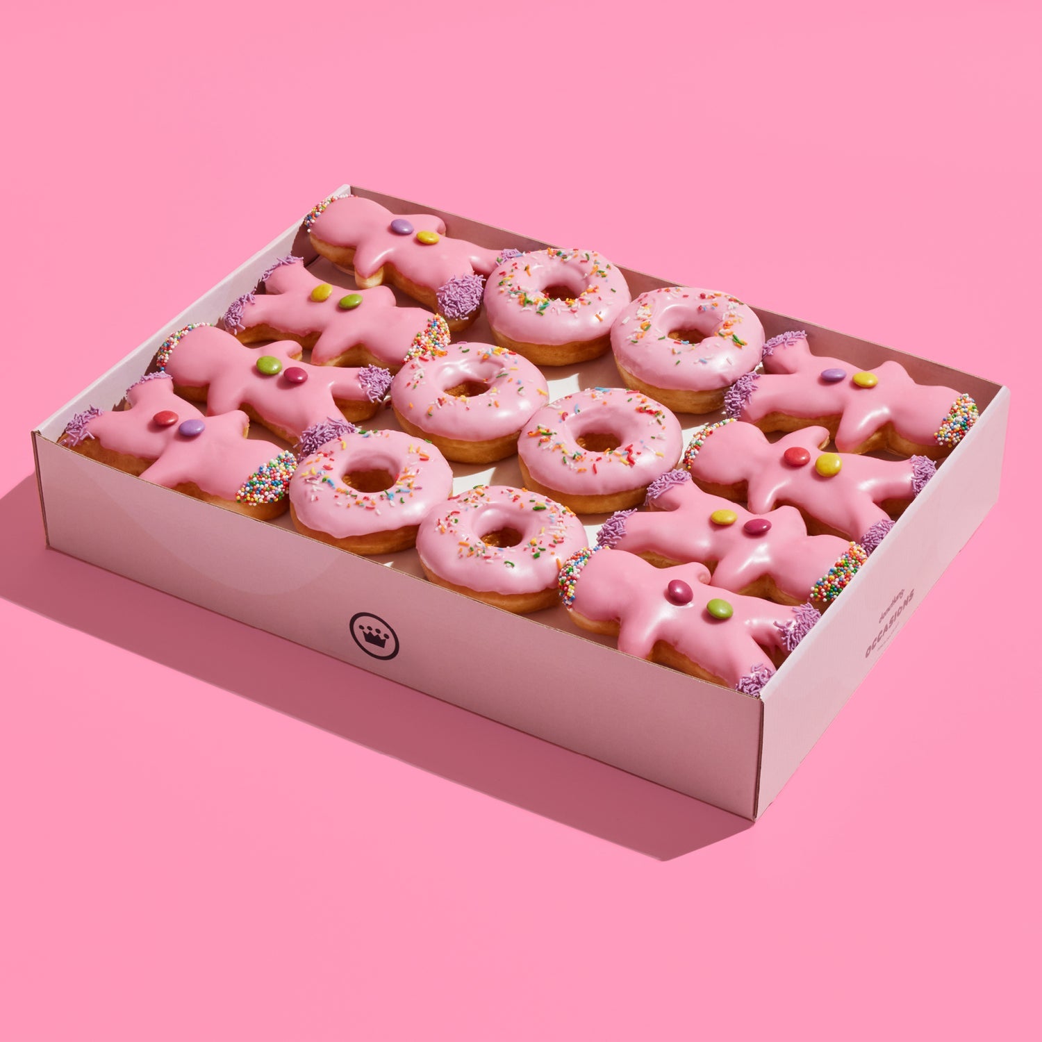 Small Party Box - Strawberry (14 Donuts) – Donut King Occasions