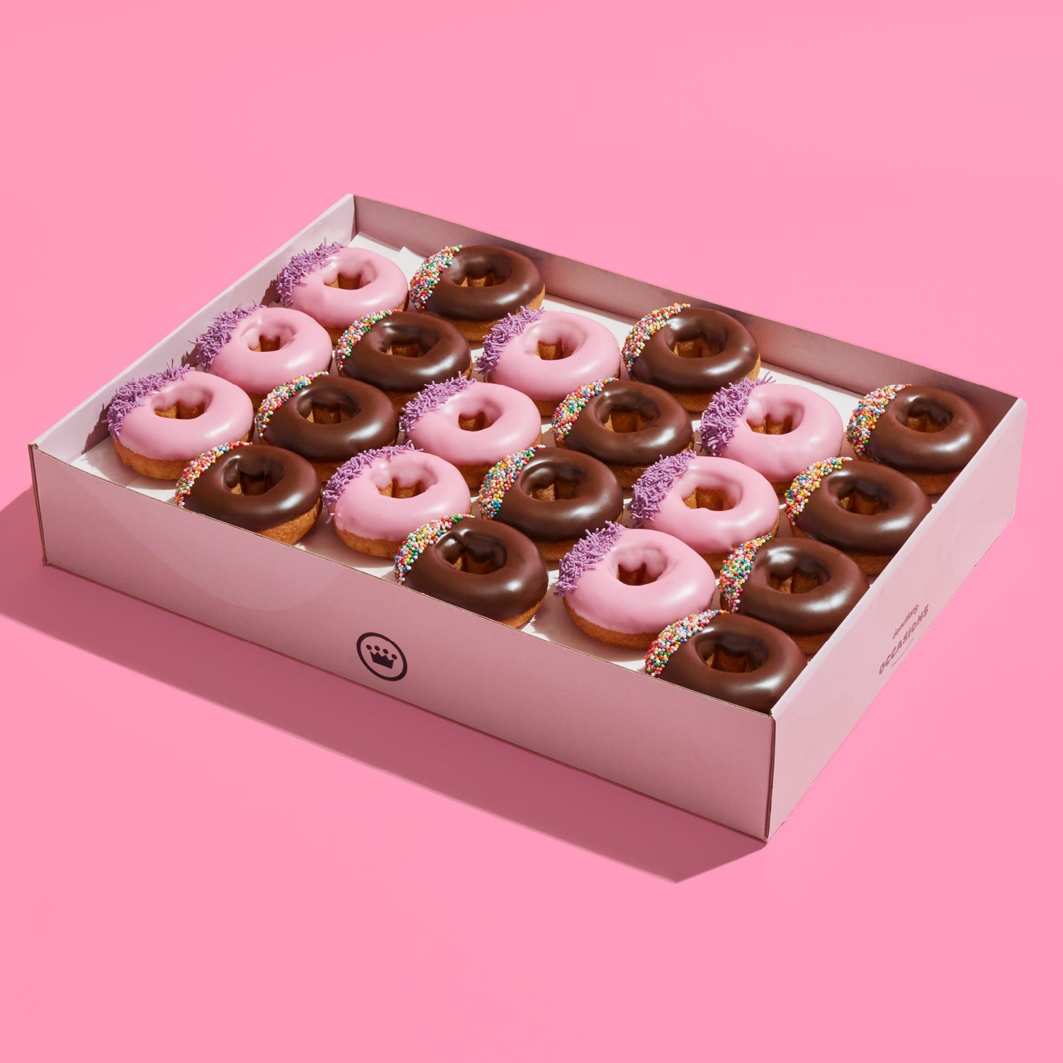 Small Mini Box - Choc & Strawberry (21 Donuts) – Donut King Occasions